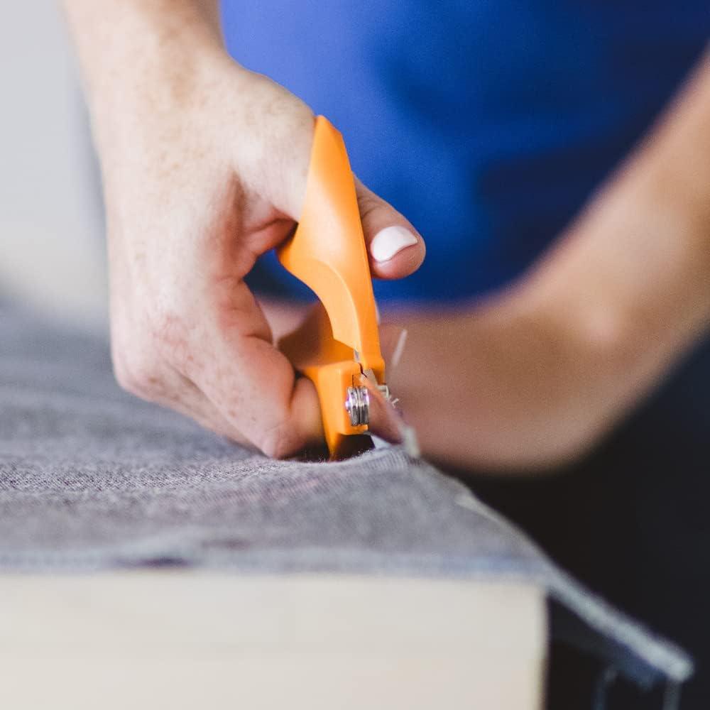 Fiskars Crafts 8180 RazorEdge Fabric Shears, 8-Inch - Fiskars